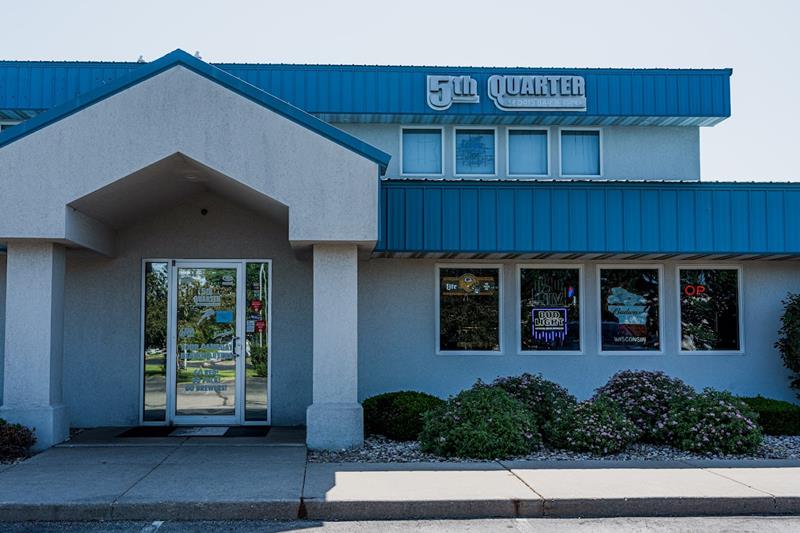 5th Quarter Bar & Grill - Verona, WI