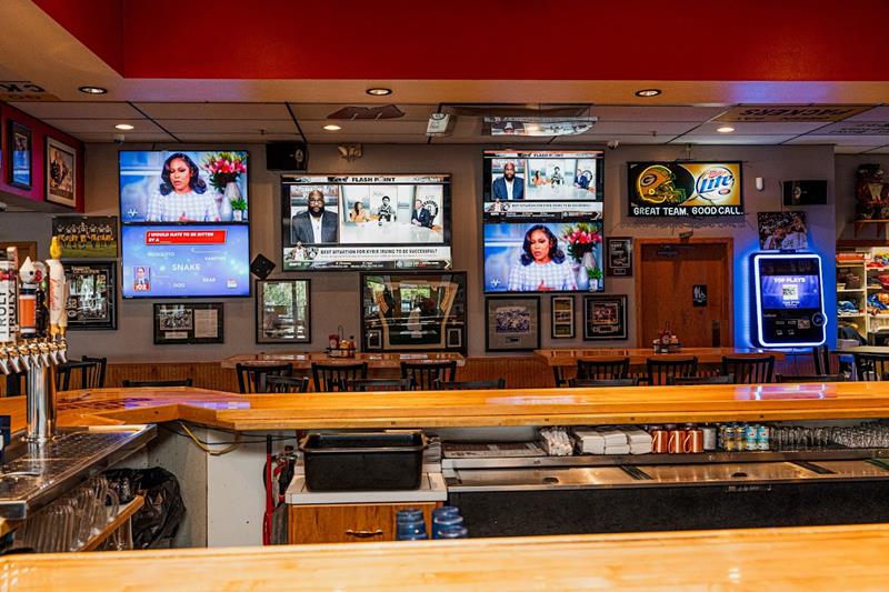 5th Quarter Bar & Grill - Verona, WI